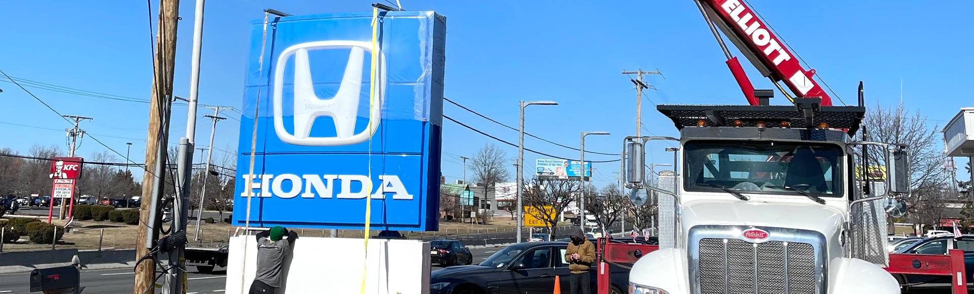 Pylon Signs | NJ - NYC | Shopping Center Signs